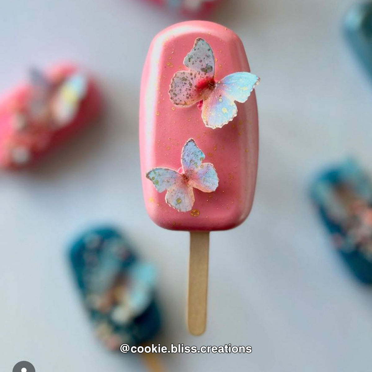 Pink & Blue Pre-cut Edible Wafer Butterflies – Deezee Designs