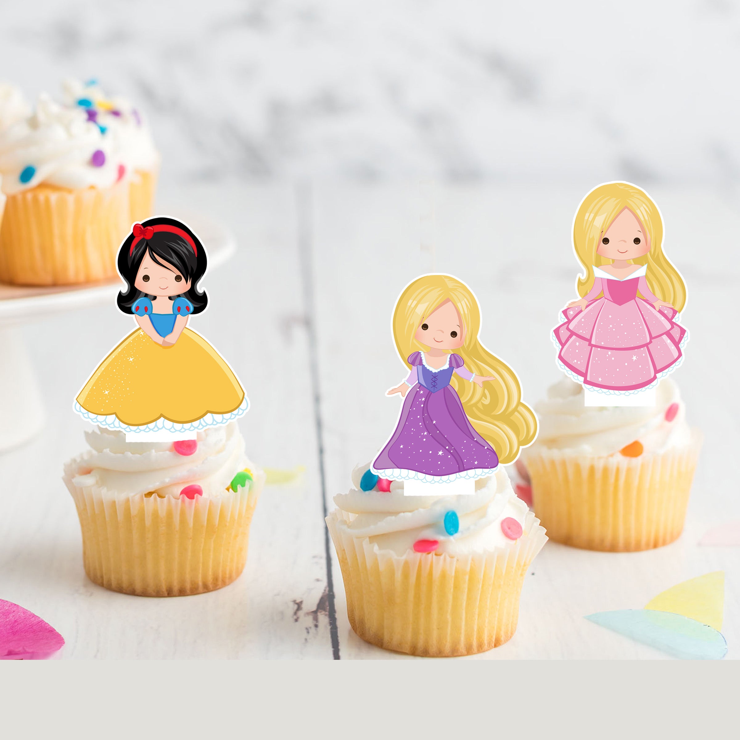 Disney Princess Inspired Pre-cut Edible Stand-Up Wafer Card Cupcake To ...